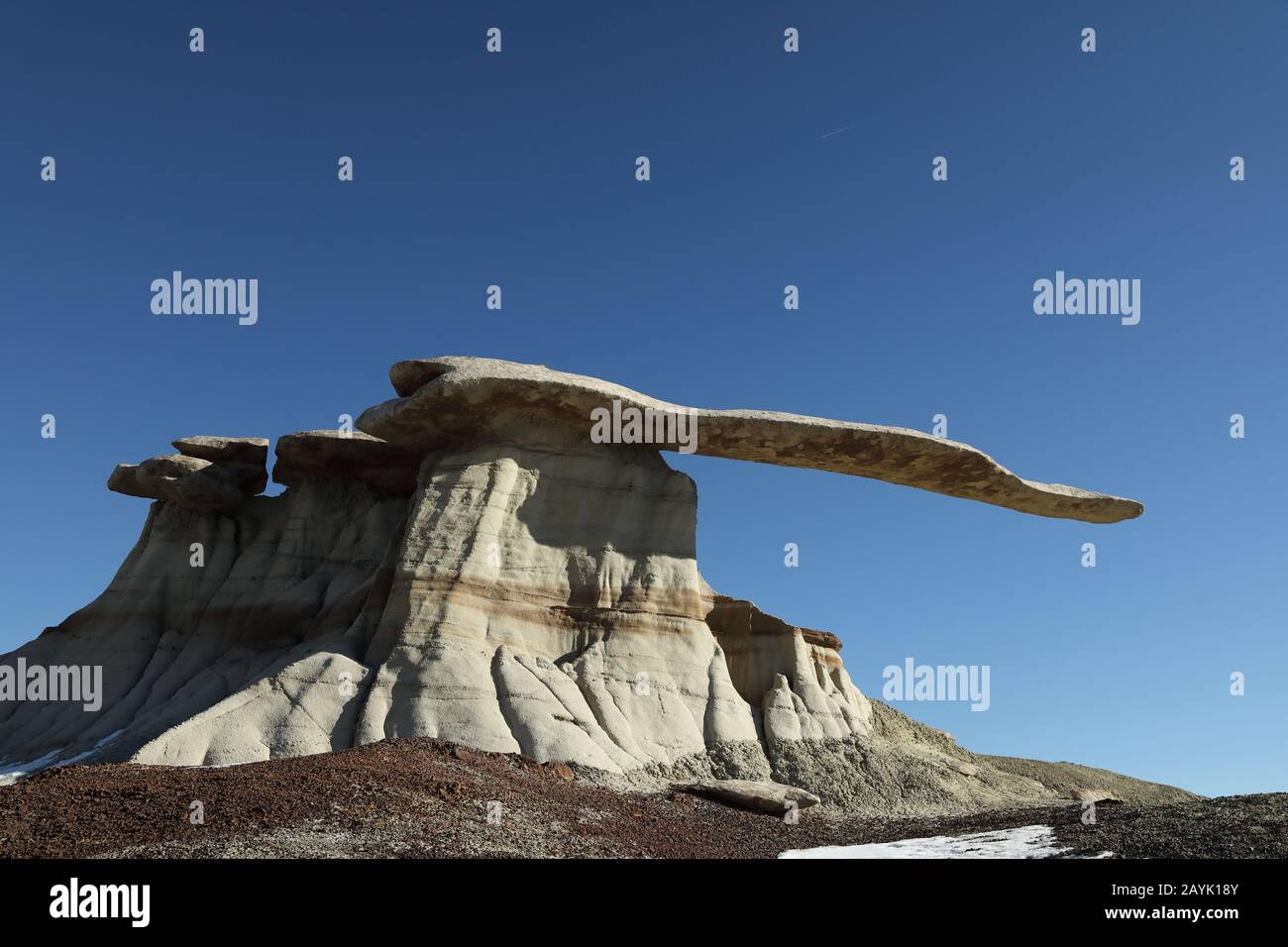 King of Wing, amazing rock formations in Ah-shi-sle-pah wilderness ...