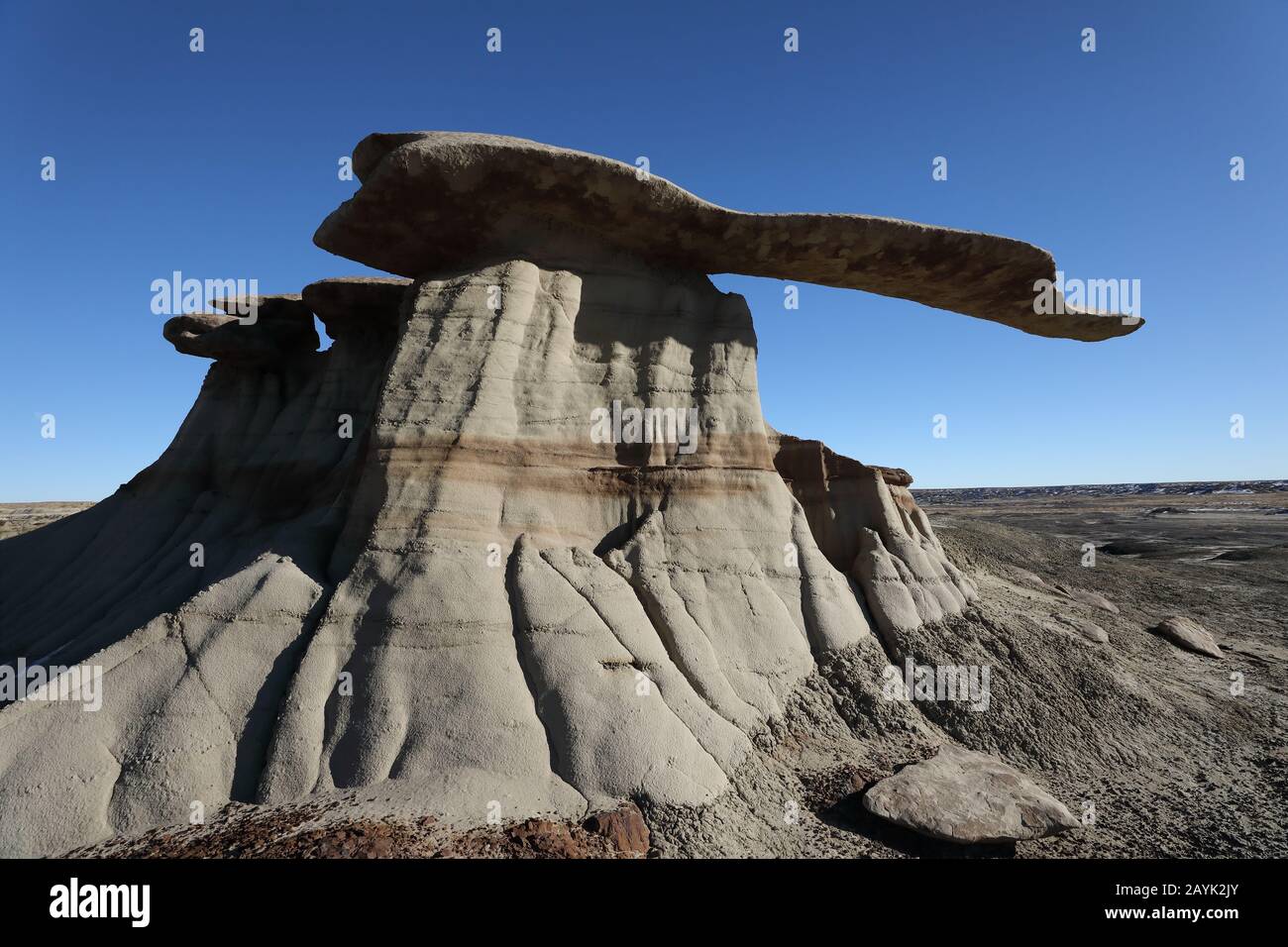 King of Wing, amazing rock formations in Ah-shi-sle-pah wilderness ...