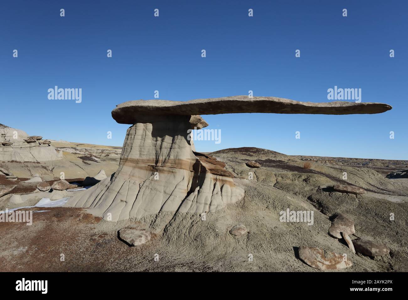King of Wing, amazing rock formations in Ah-shi-sle-pah wilderness ...