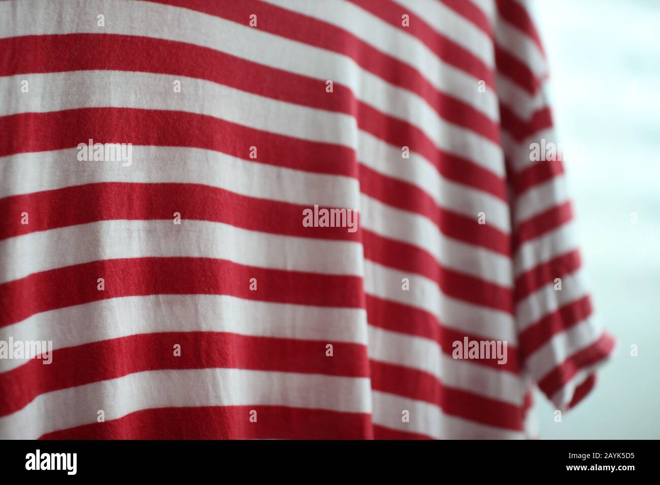 Short sleeve order hi-res stock photography and images - Alamy