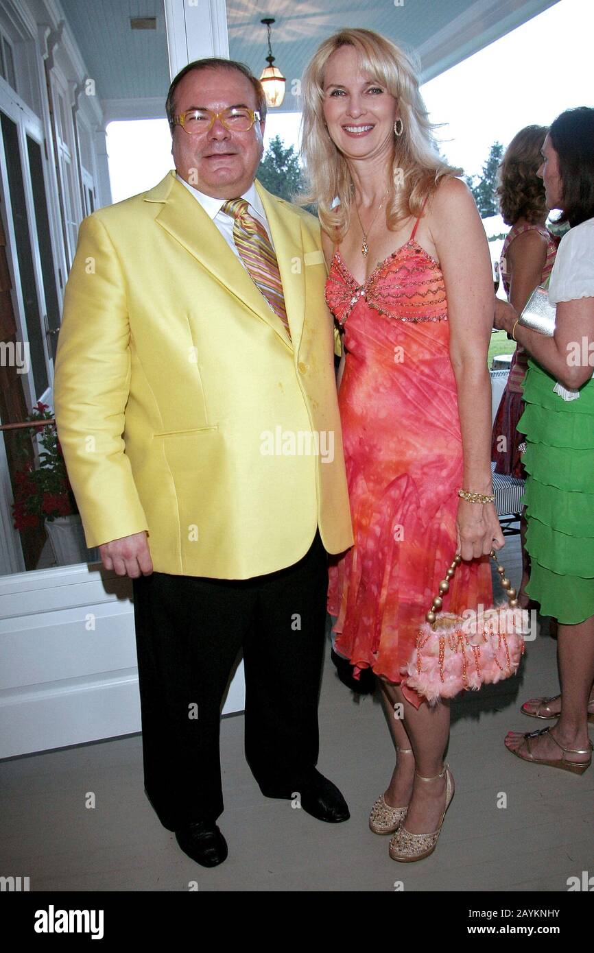 Inaugural hunt hi-res stock photography and images - Alamy