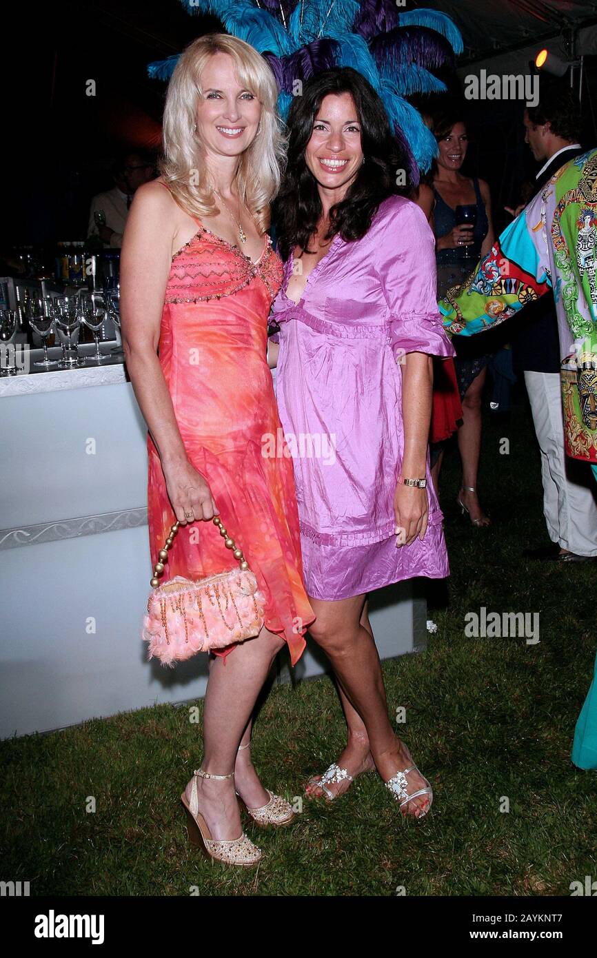 Watermill, NY, USA. 14 August, 2008. Sara Herbert-Galloway, Sandra ...