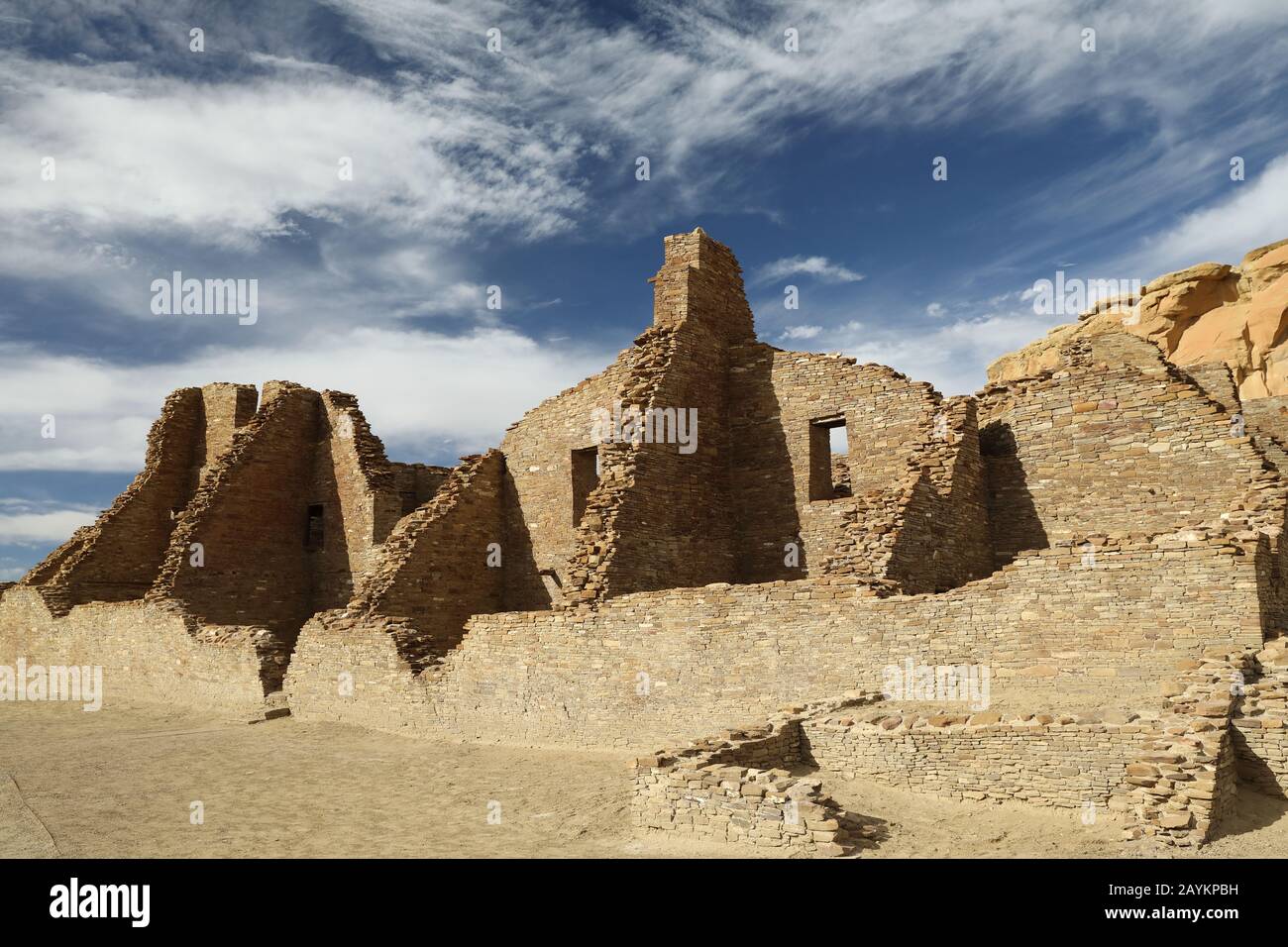 Pueblo Bonito in Chaco Culture National Historical Park in New Mexico ...