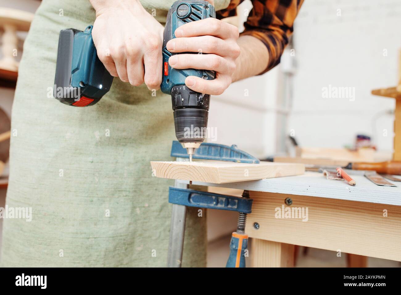 Carpentry skills hi-res stock photography and images - Alamy