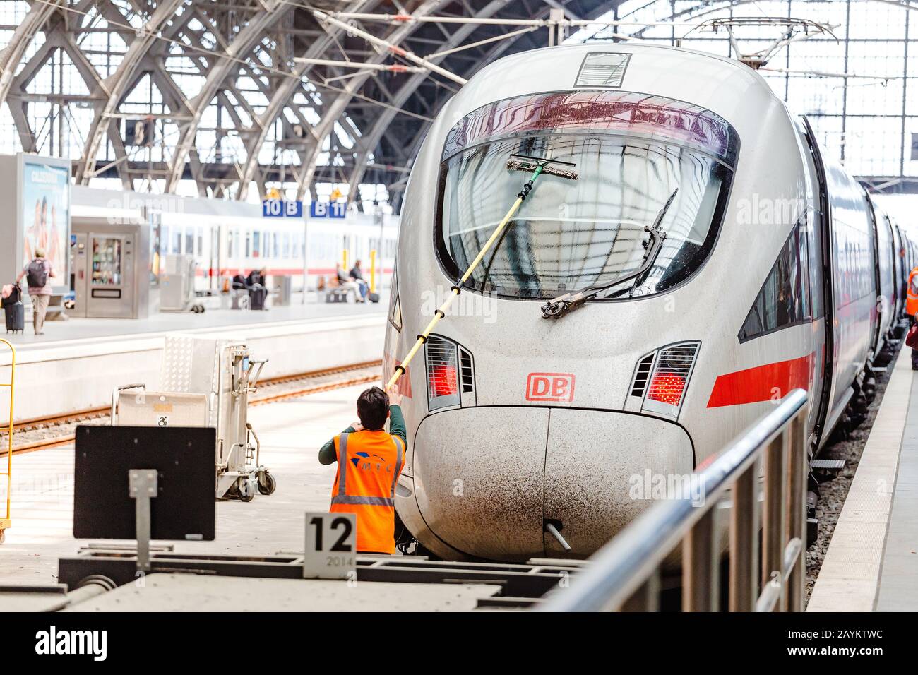 Train wash hi-res stock photography and images - Alamy