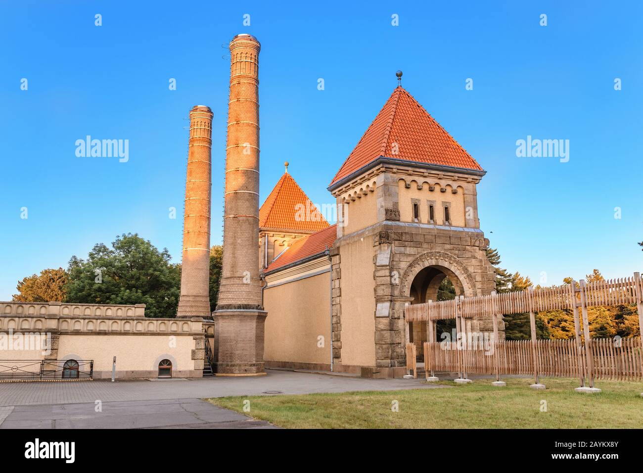 Architecture of famous chapel and crematory complex in South Cemetery ...