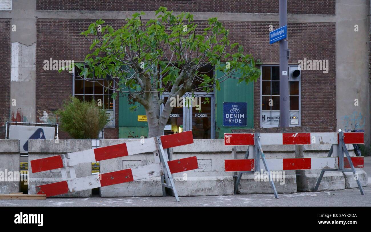 Messy street scene in Rotterdam, The Netherlands Stock Photo - Alamy