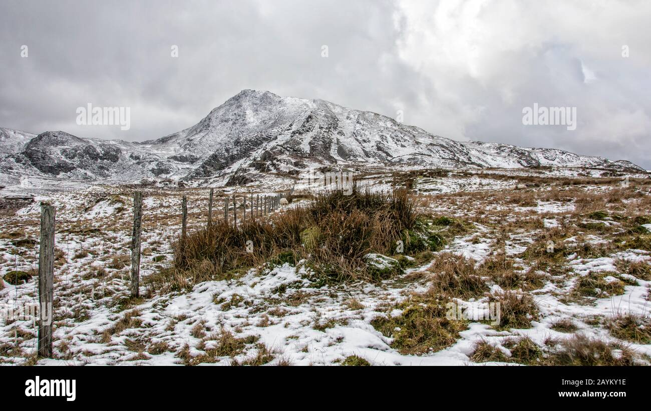 Moel Siabod - Snowdonia National Park North Wales Stock Photo - Alamy