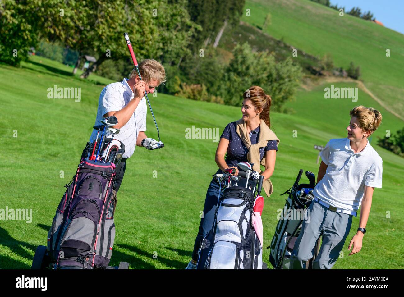 Family golf course hi-res stock photography and images - Alamy