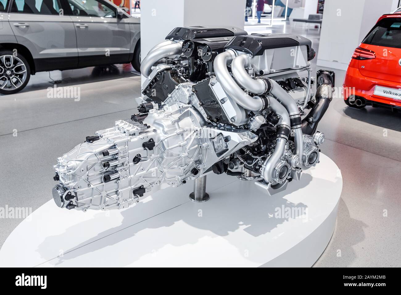 17 MAY 2018, BERLIN, GERMANY: Car Engine or motor standing in museum ...