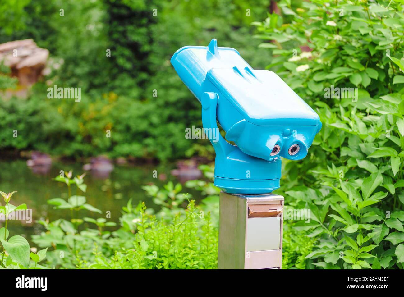 stationary telescope for bird and wildlife watching in the zoo Stock ...