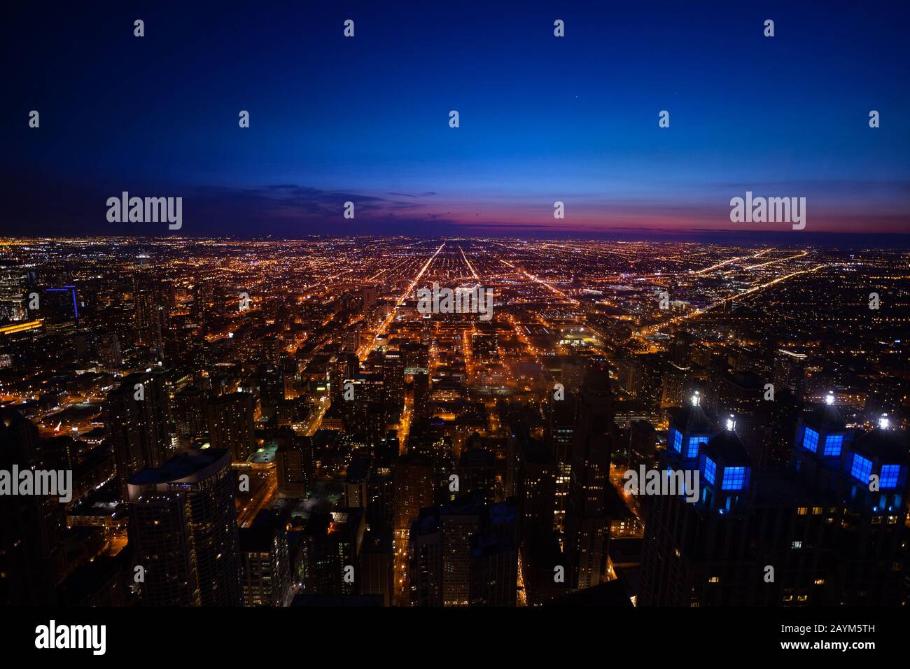 Dark night sky suburbs hi-res stock photography and images - Alamy