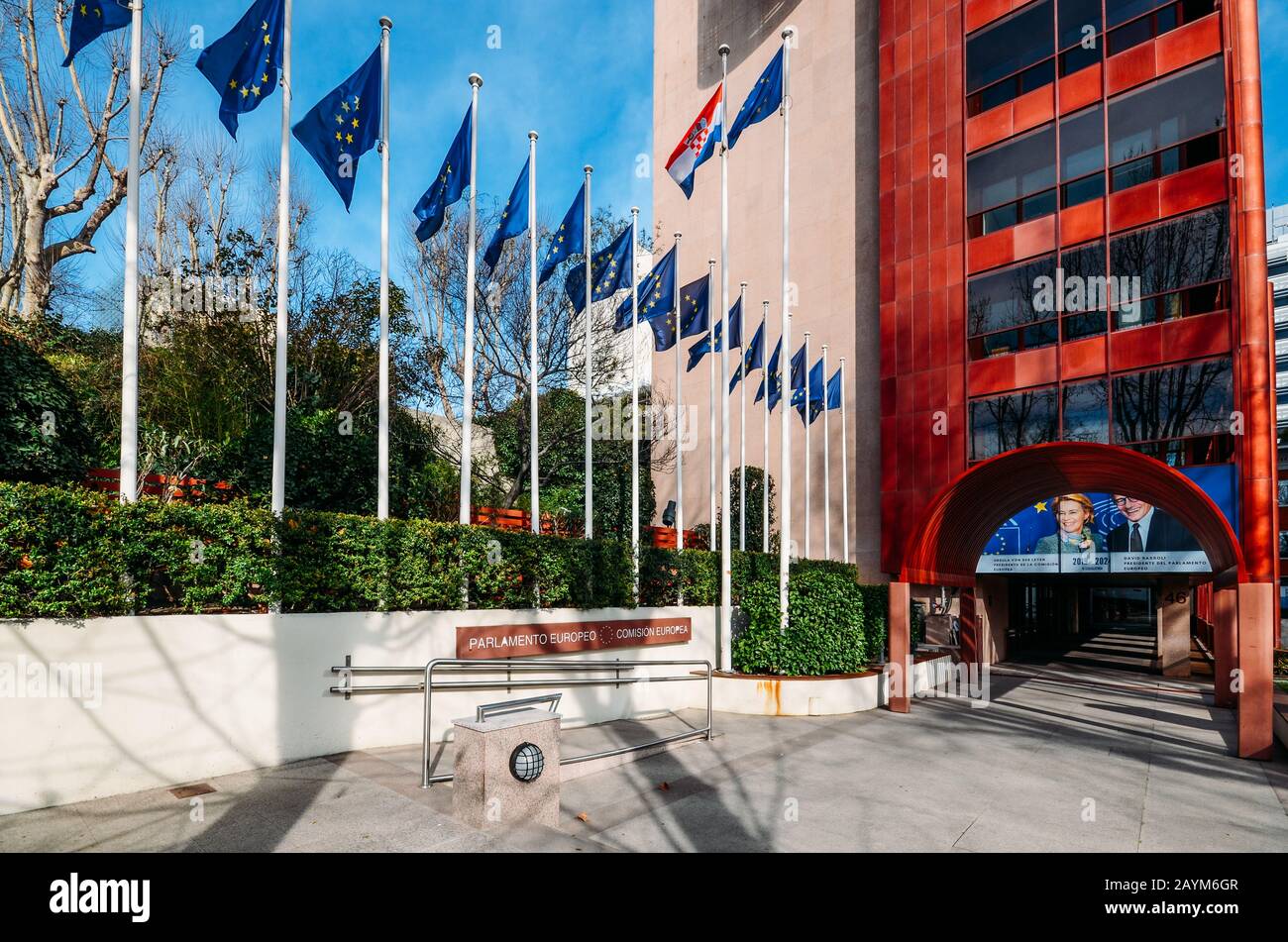 Irish embassy hi-res stock photography and images - Alamy