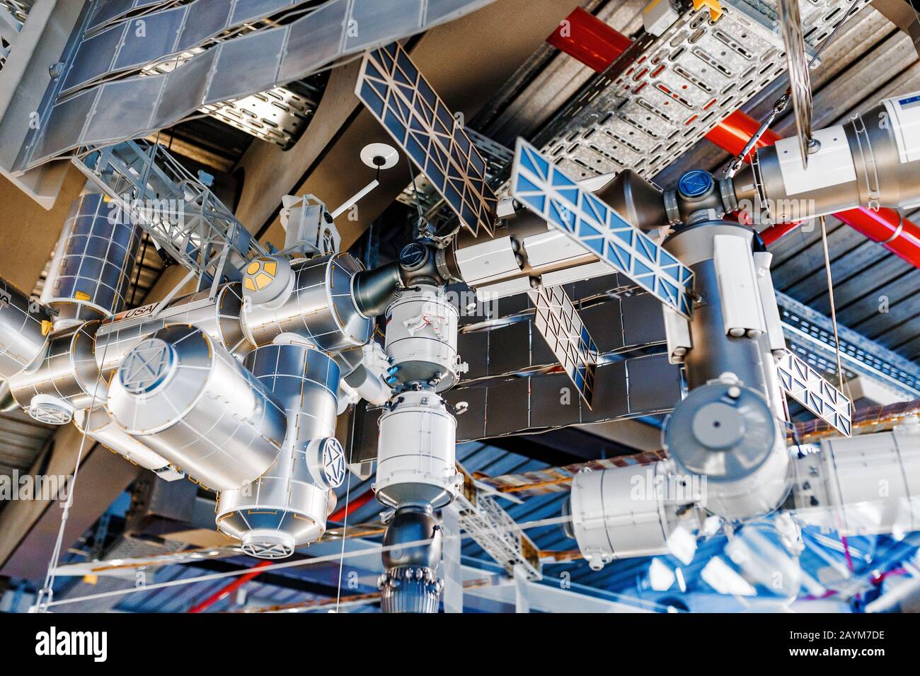 German space satellite hi-res stock photography and images - Alamy