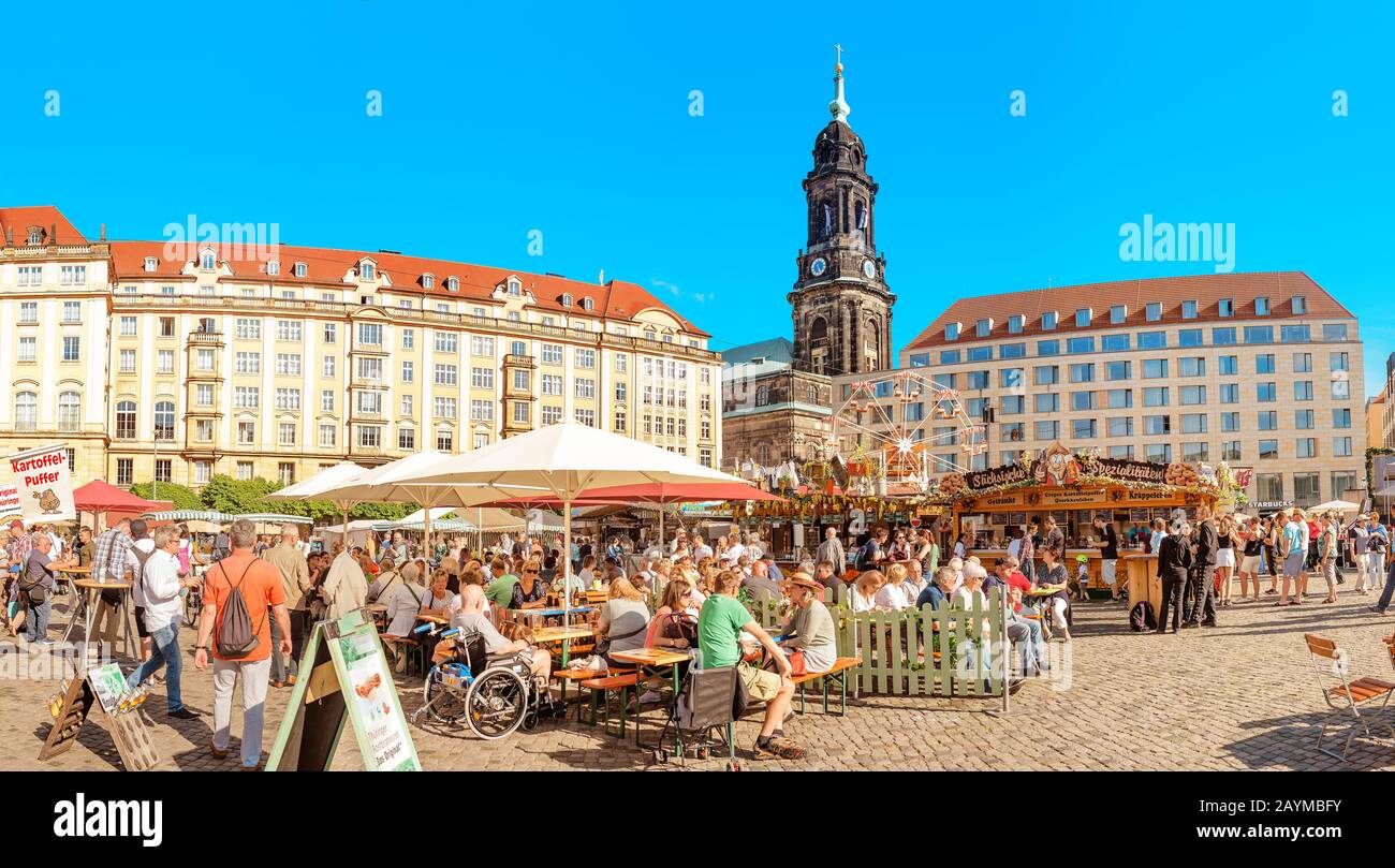 DRESDEN, GERMANY - 20 MAY 2018: People visit Spring Fair festival ...