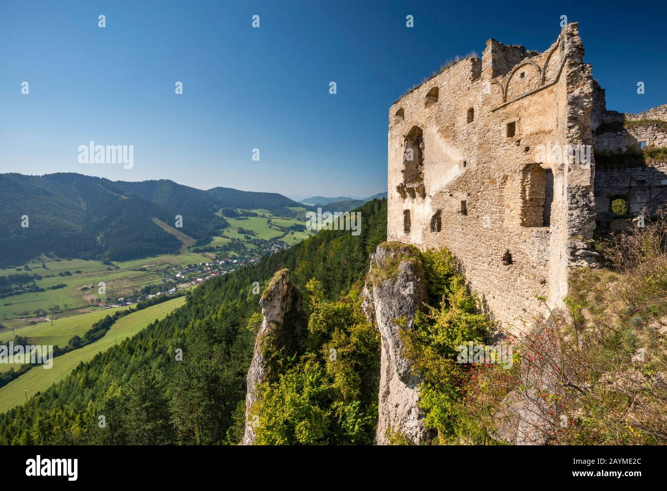 Sulov castle ruins hi-res stock photography and images - Alamy