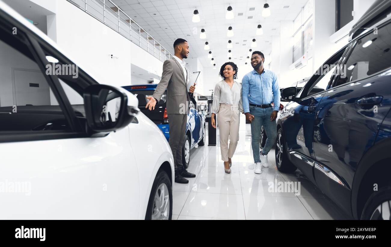Car sales exhibition hi-res stock photography and images - Alamy
