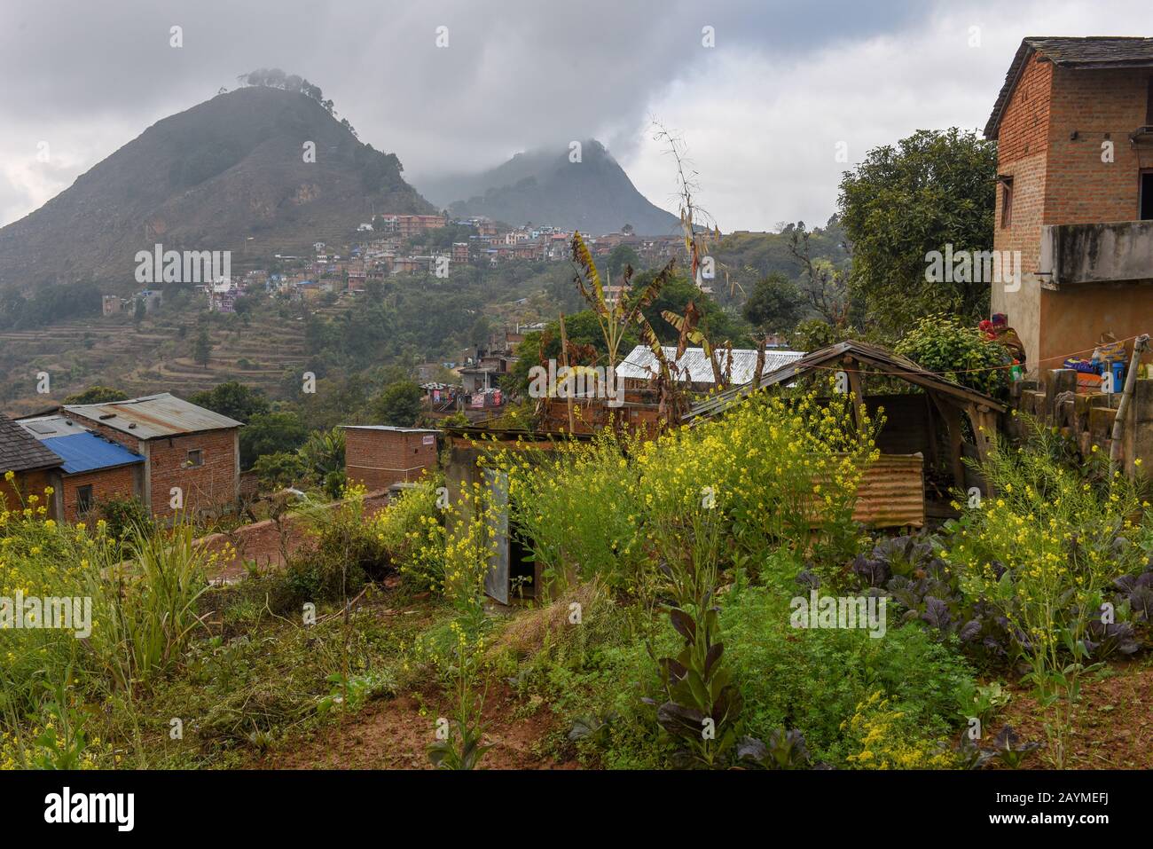 The mountain village of Bandipur on Nepal Stock Photo - Alamy