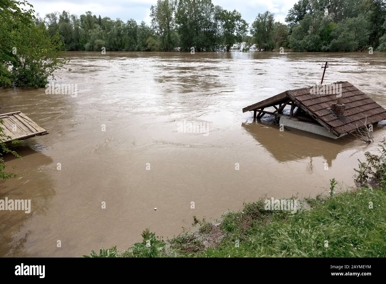 Flood water overflow the house. Weather or Hurricane disaster concept ...