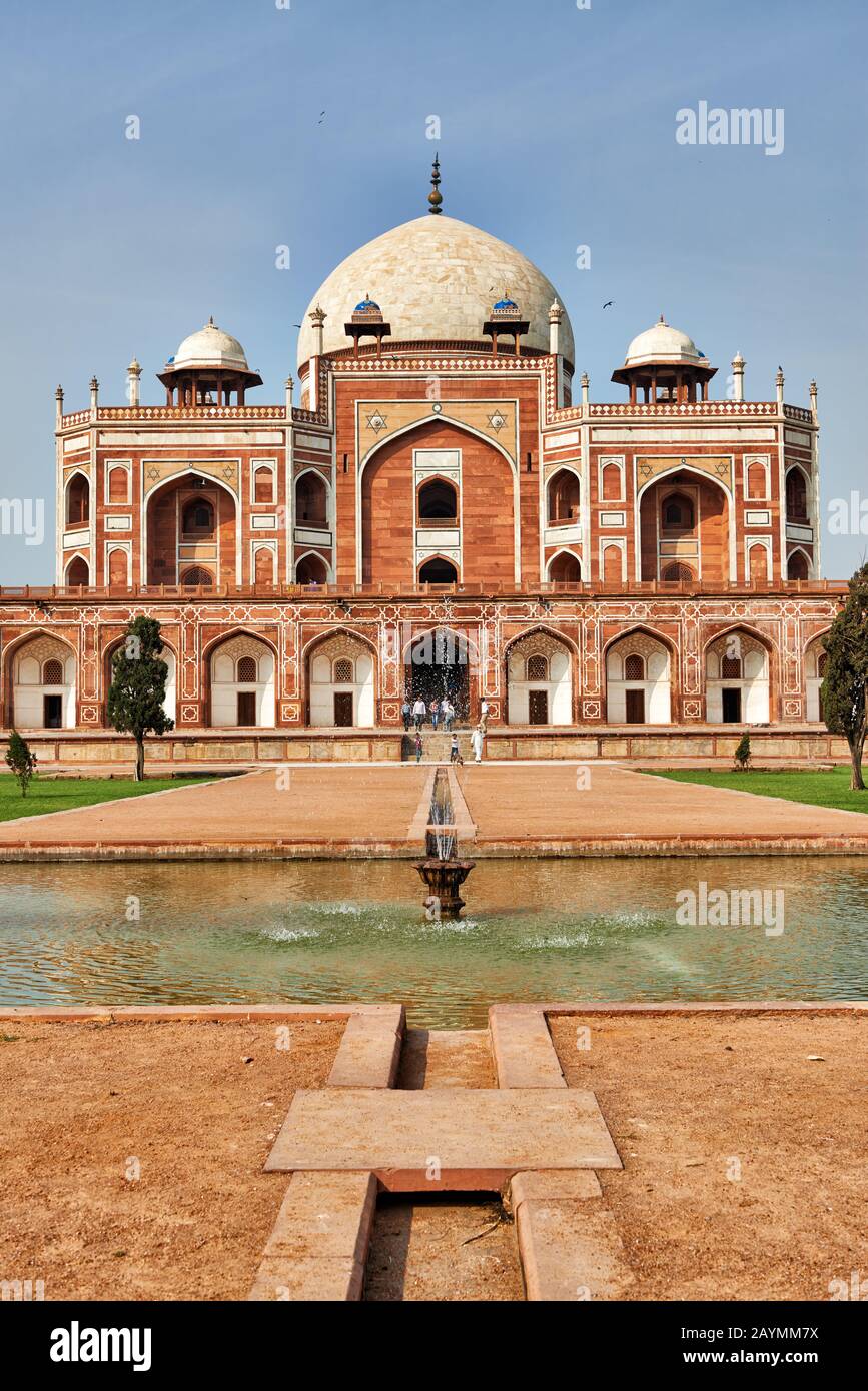 Humayun's Tomb, tomb Of Nasiruddin Muhammad Humayun, Delhi, India Stock ...
