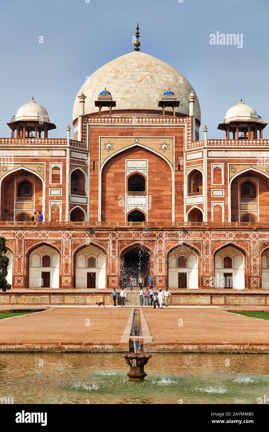 Humayun's Tomb, tomb Of Nasiruddin Muhammad Humayun, Delhi, India Stock ...