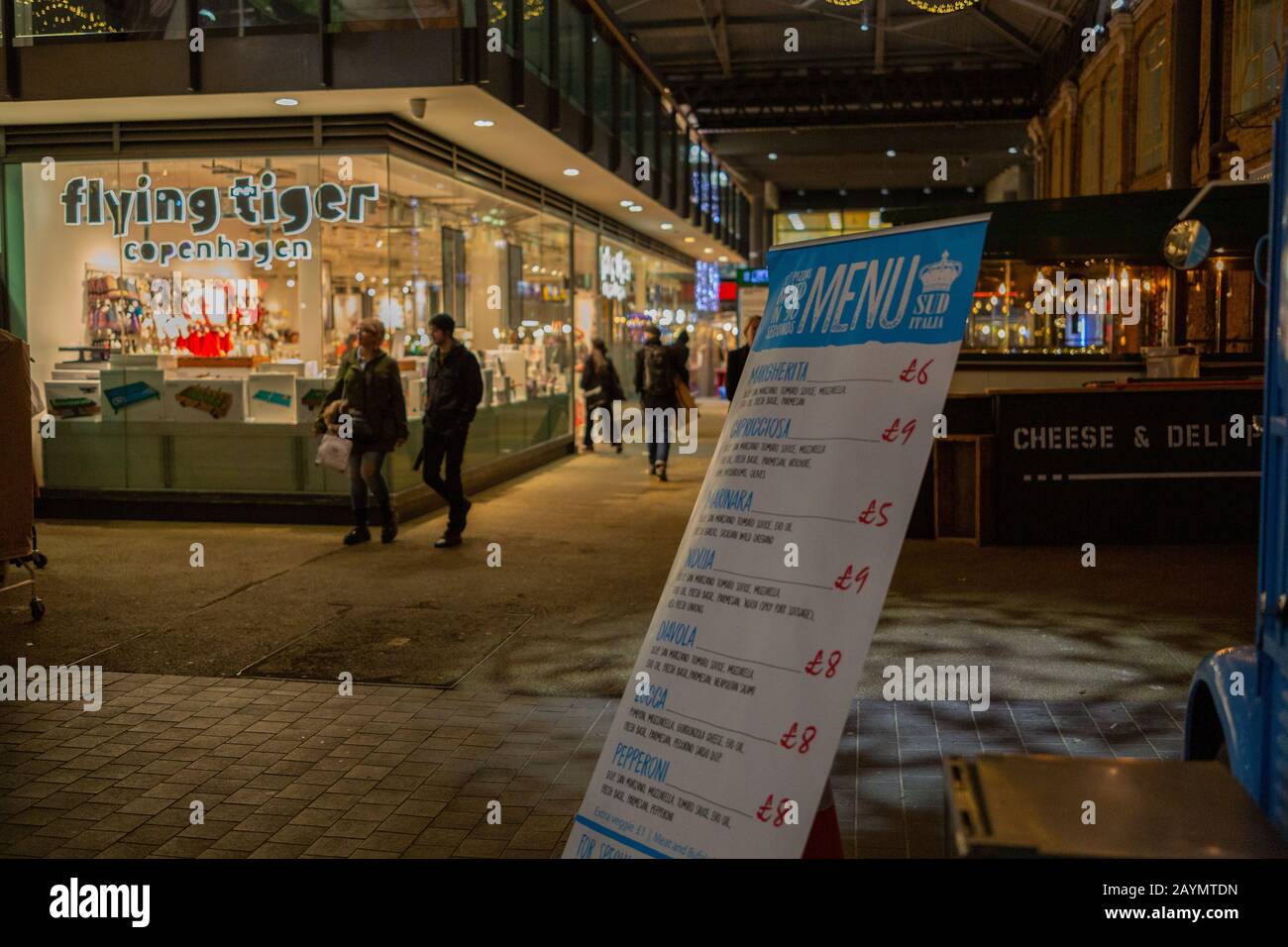 Spitalfields indoor Christmas Market, London Stock Photo - Alamy