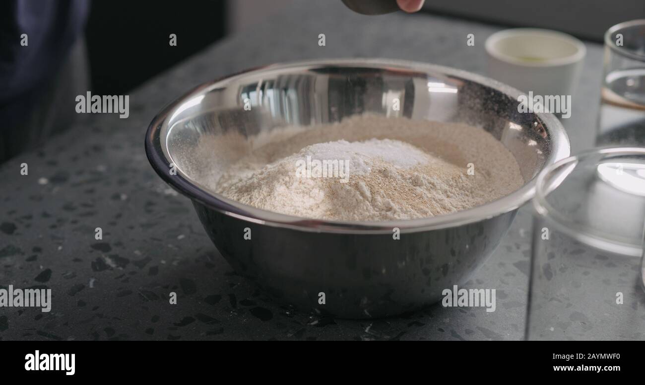 Add flour hi-res stock photography and images - Alamy