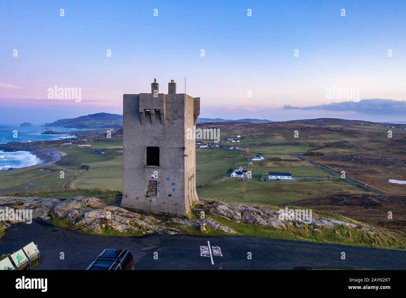 Malin point hi-res stock photography and images - Alamy