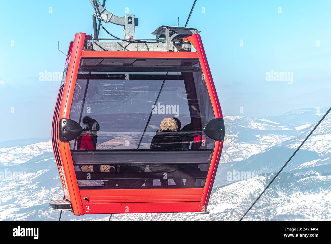 Electric gondola hi-res stock photography and images - Alamy