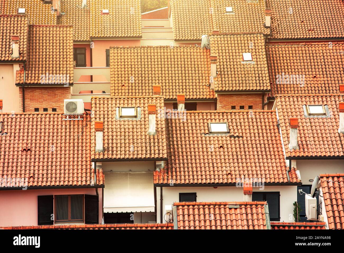 Roofs of traditional italian houses in Tuscany Stock Photo - Alamy