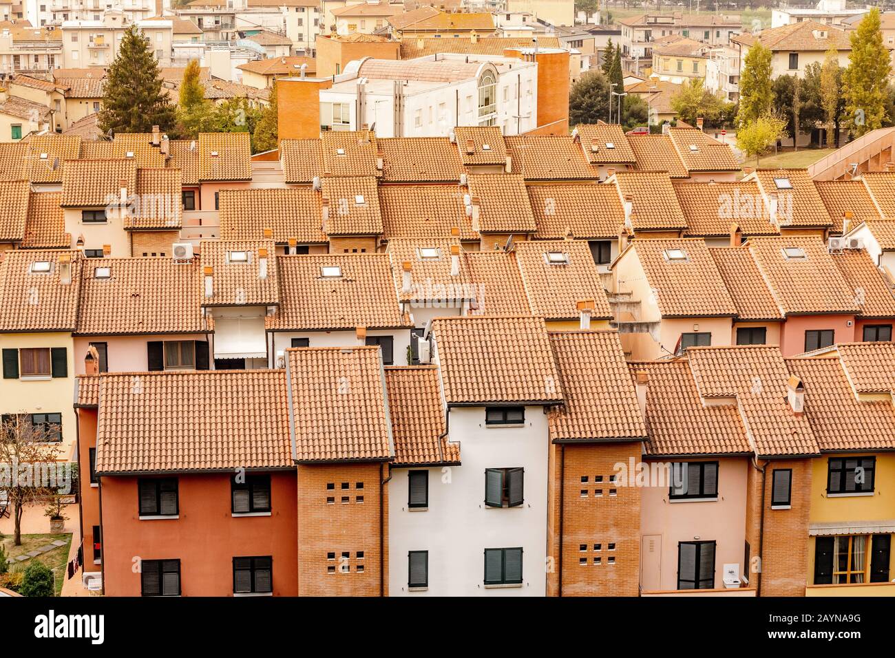 Roofs of traditional italian houses in Tuscany Stock Photo - Alamy