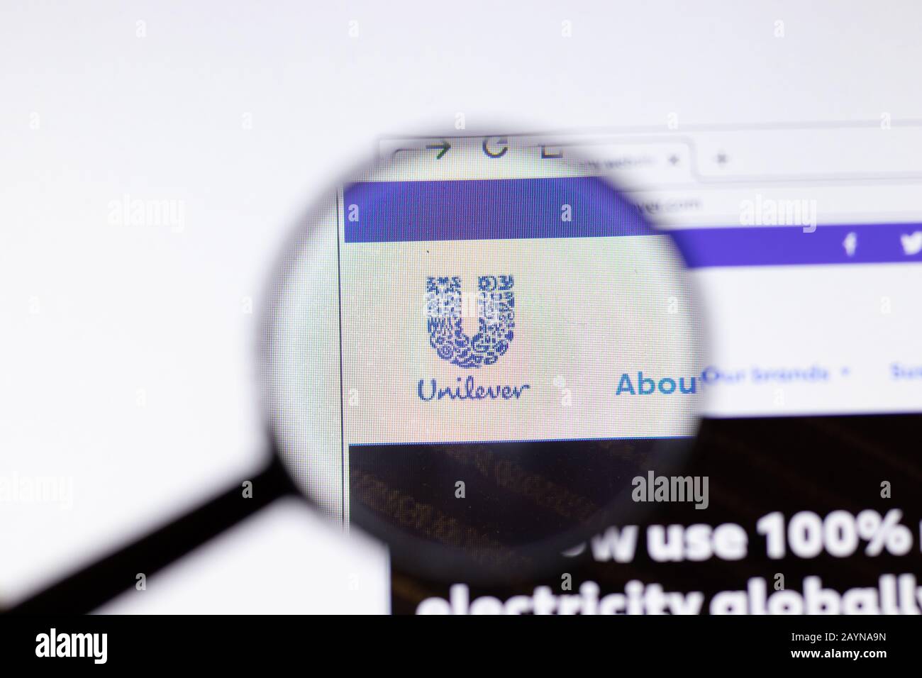 Unilever logo hi-res stock photography and images - Alamy