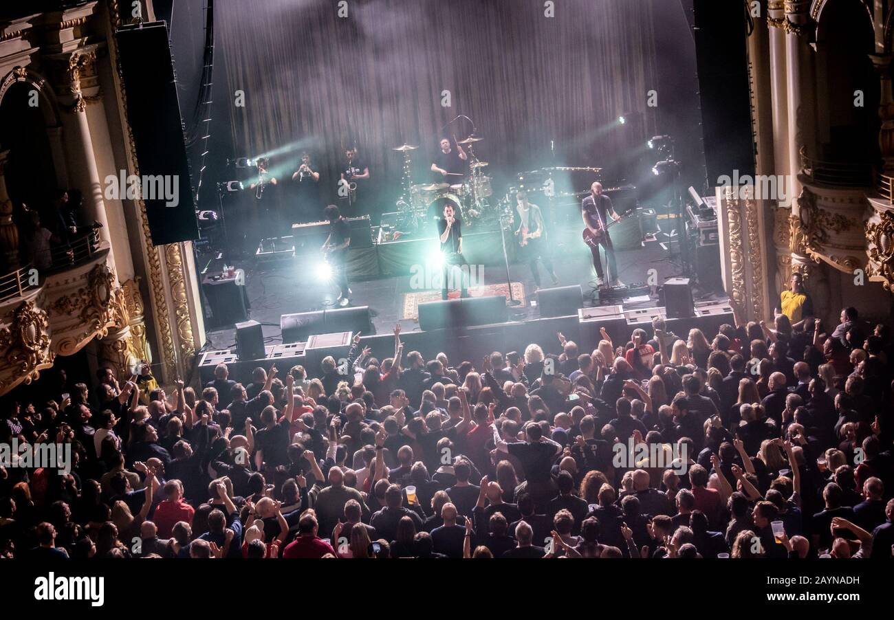 Shed Seven performing at the O2 Academy in Bournemouth. 15.20.2020 ...