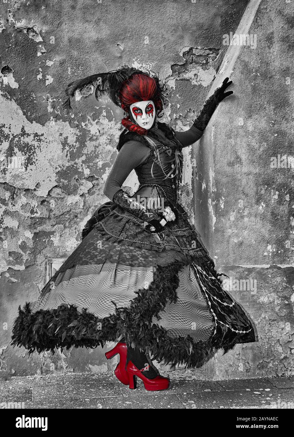 The volto mask hi-res stock photography and images - Alamy