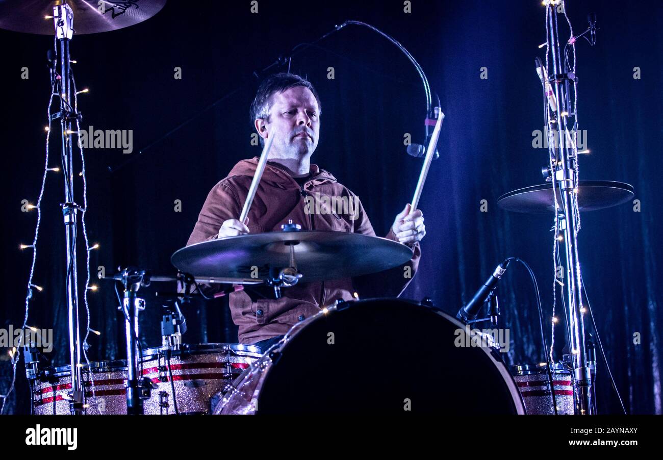 Shed Seven performing at the O2 Academy in Bournemouth. 15.20.2020 ...