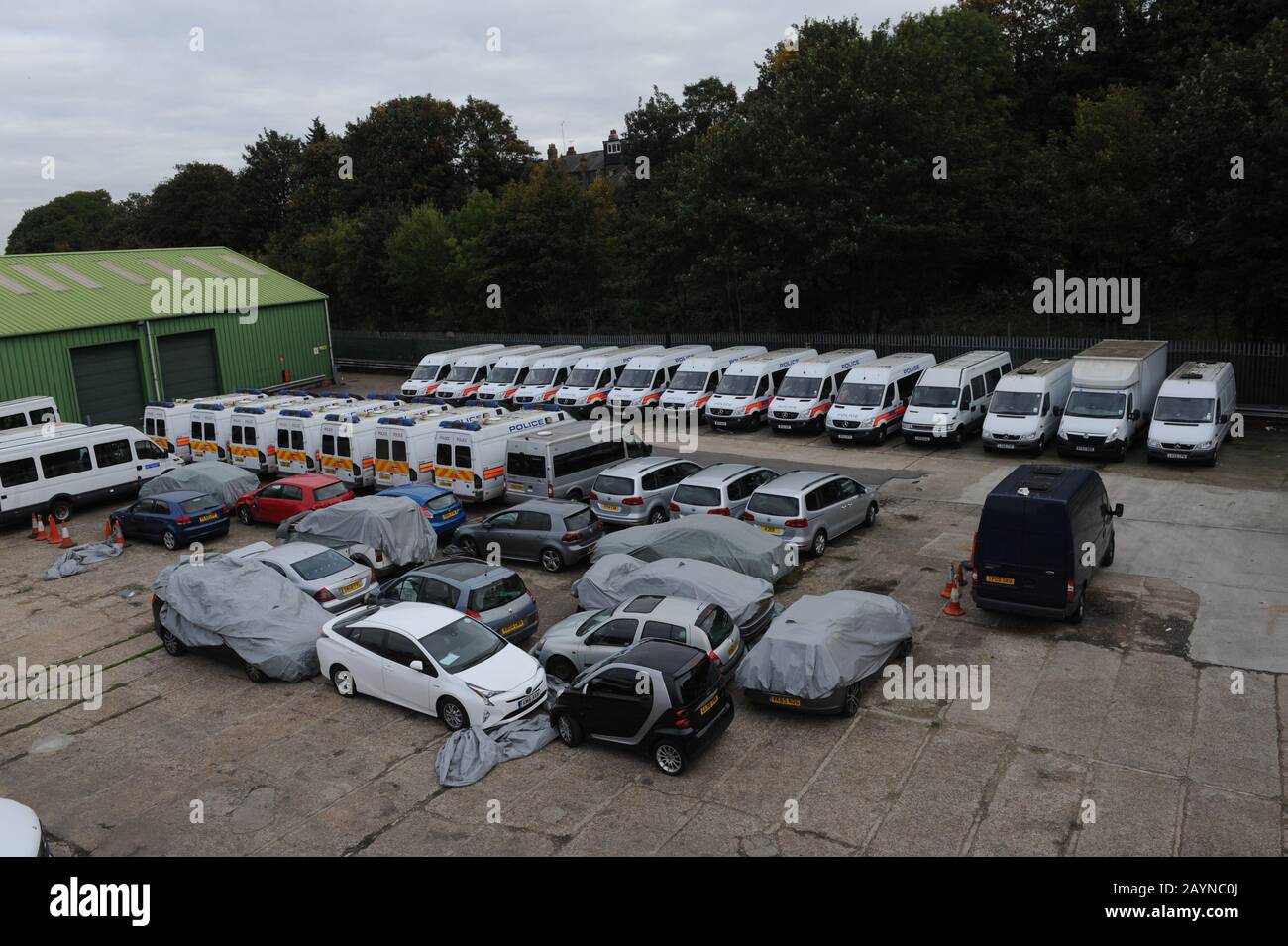 London bus recovery hi-res stock photography and images - Alamy