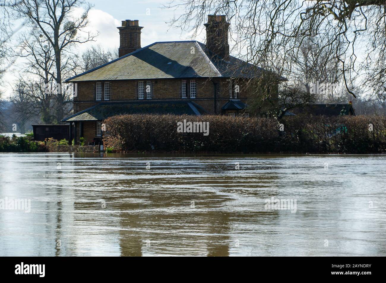 Flooding, Datchet Berkshire, UK. 10th February, 2014. The River Thames ...