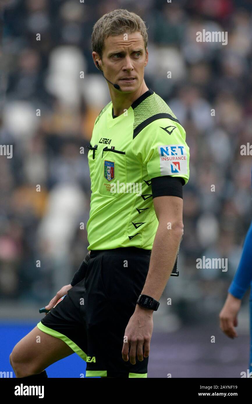 Referee chiffi hi-res stock photography and images - Alamy