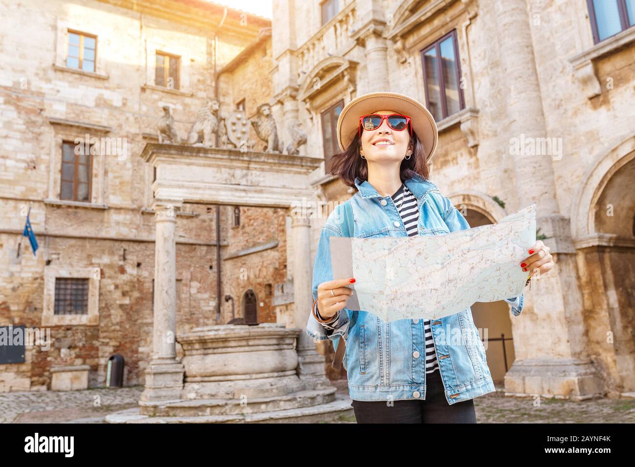Lost landmark concept young hi-res stock photography and images - Alamy