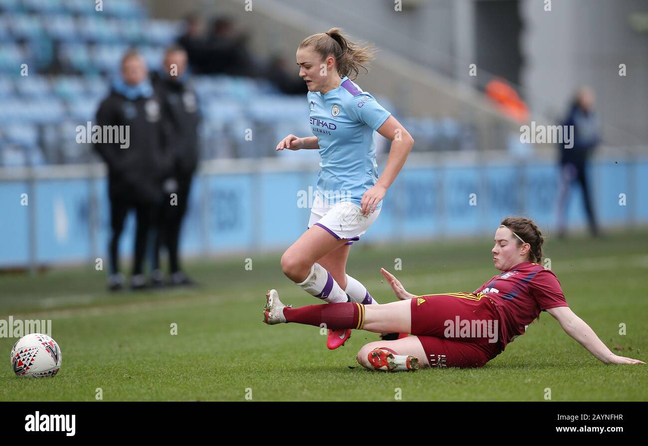 Manchester City's Georgia Stanway and Ipswich Town's Maddie Biggs ...