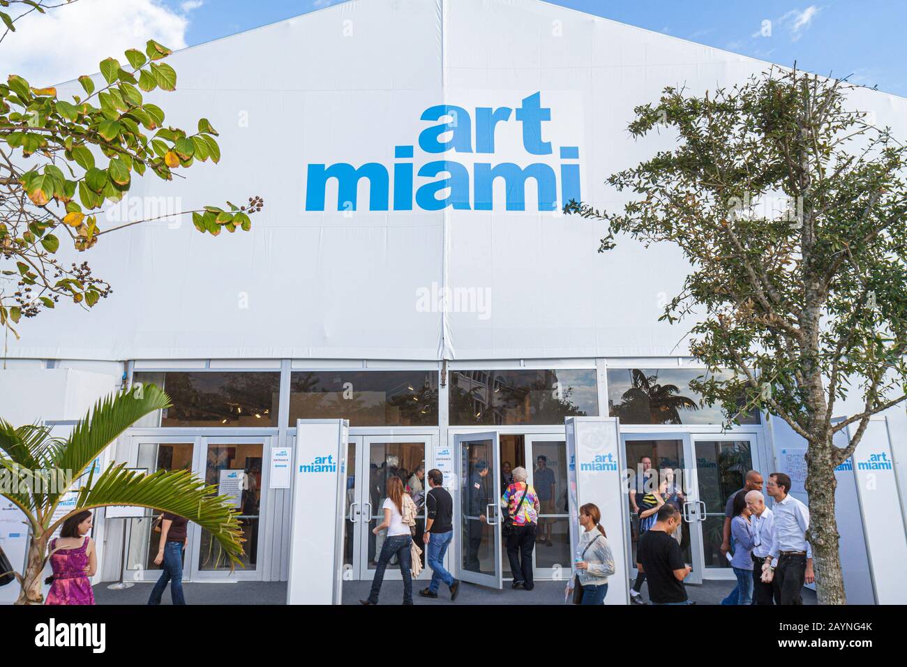 Miami art basel exhibition hi-res stock photography and images - Alamy
