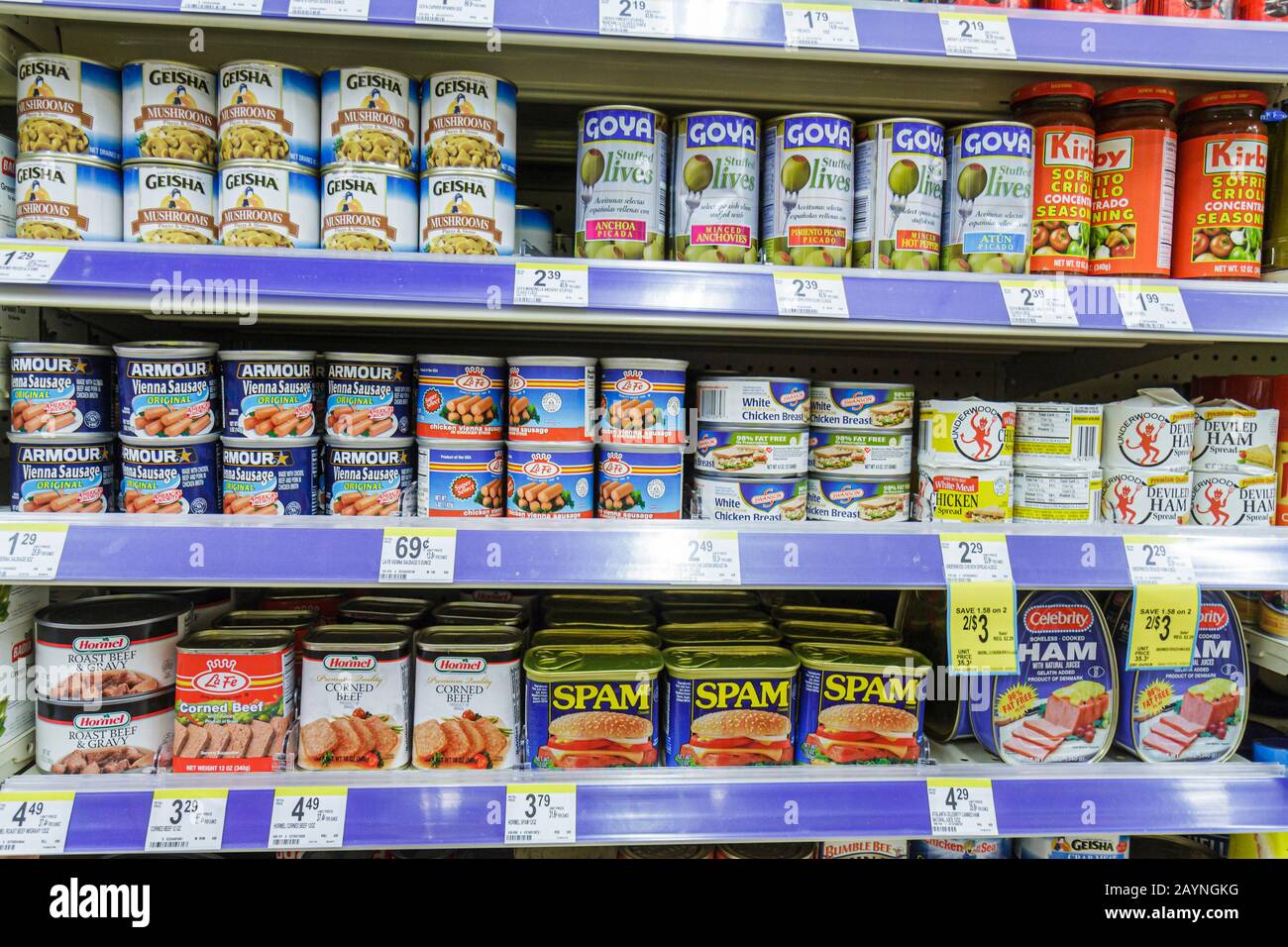 Miami Beach Florida,Walgreens,pharmacy,drug store,retail products ...