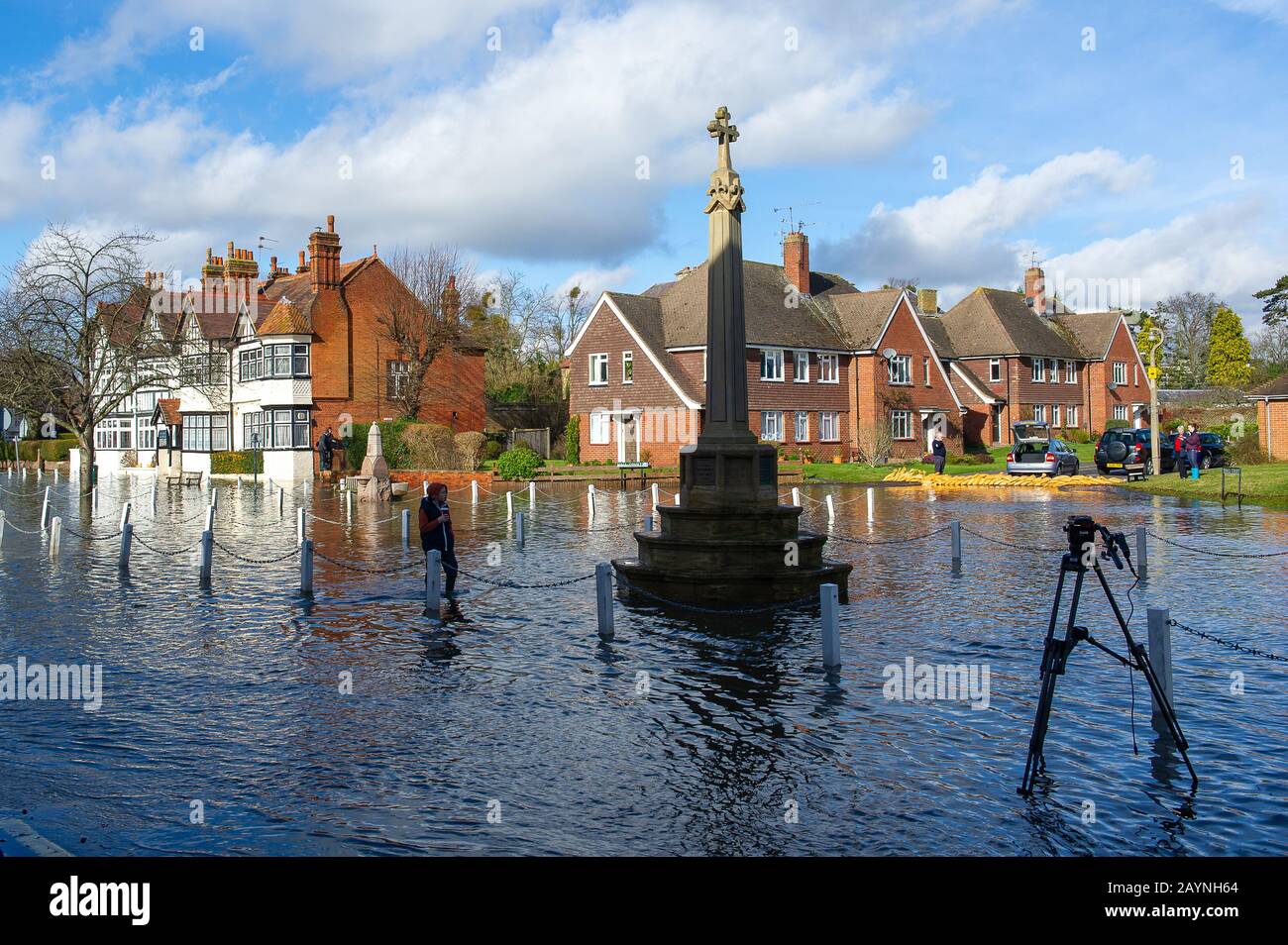 Flooding, Datchet Berkshire, UK. 10th February, 2014. The River Thames ...