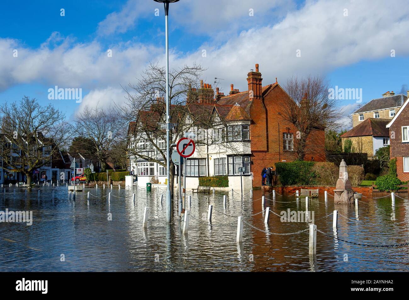 Flooding, Datchet Berkshire, UK. 10th February, 2014. The River Thames ...