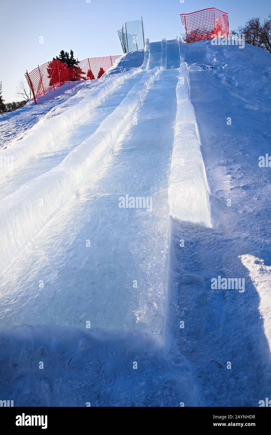 Ice slide hi-res stock photography and images - Alamy
