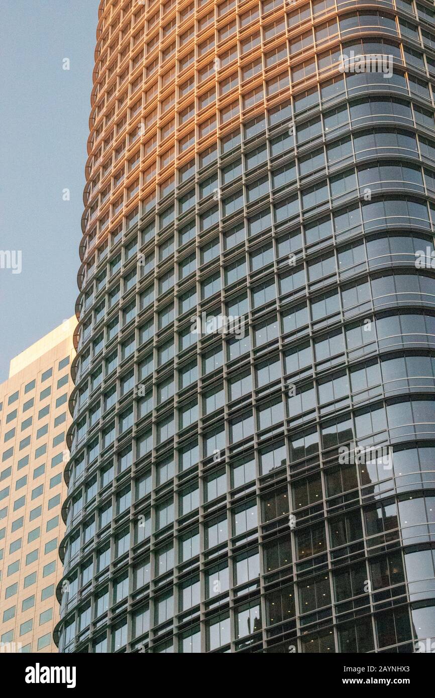 Salesforce Park in San Francisco, CA, is an above-ground park that ...