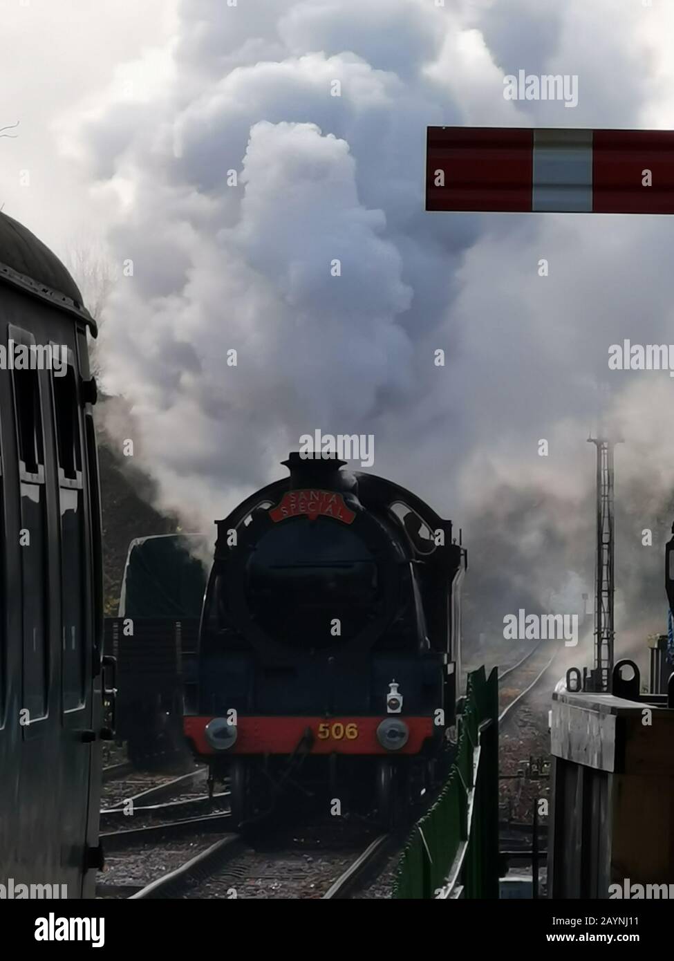 Urie S15 30506 Southern Region Steam Engine Stock Photo - Alamy