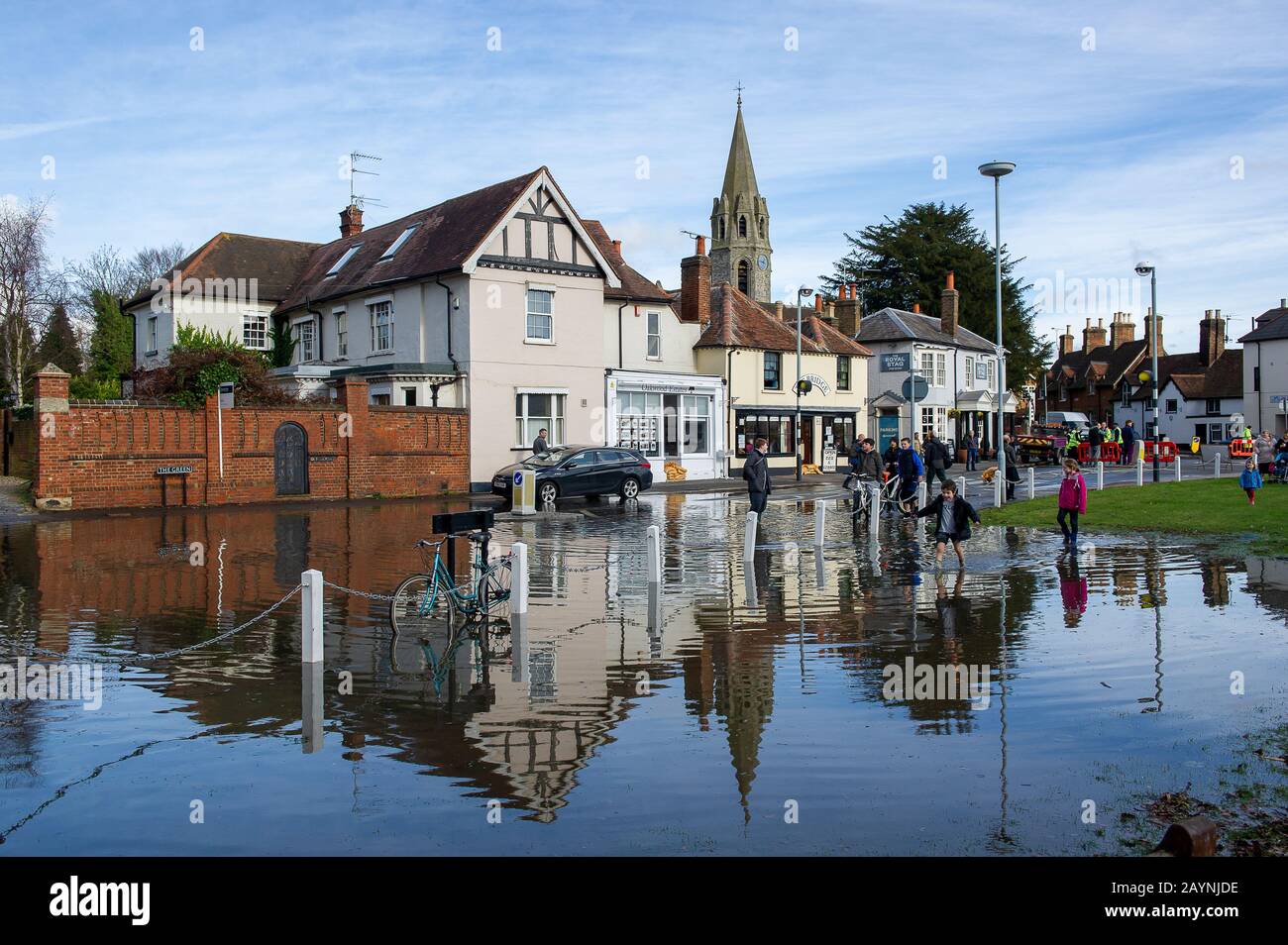 Flooding, Datchet Berkshire, UK. 10th February, 2014. The River Thames ...