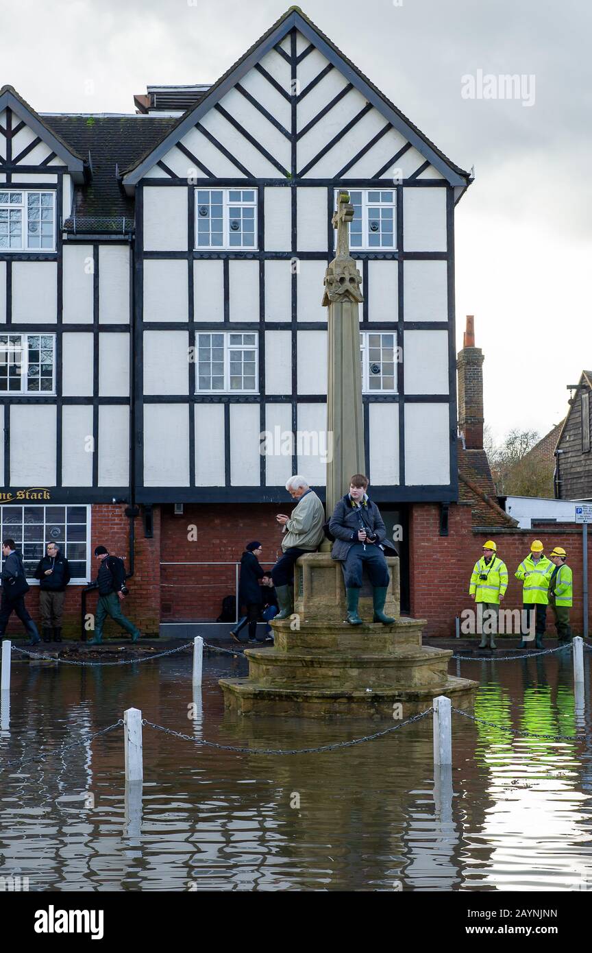 Flooding, Datchet Berkshire, UK. 10th February, 2014. The River Thames ...