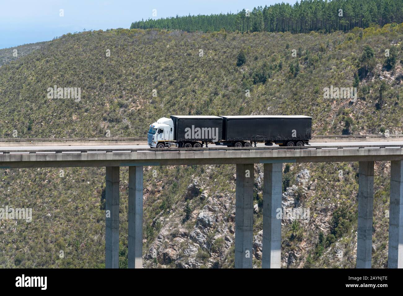 Bloukrans Bridge, Eastern Cape, South Africa. 2019. Bloukraans Bridge ...